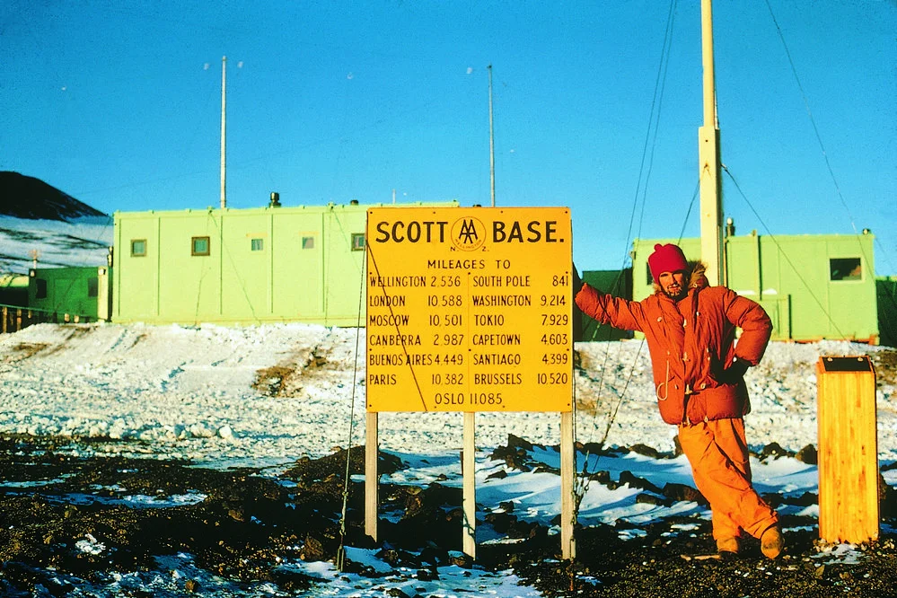 AA sign at Scott Base | Record | DigitalNZ