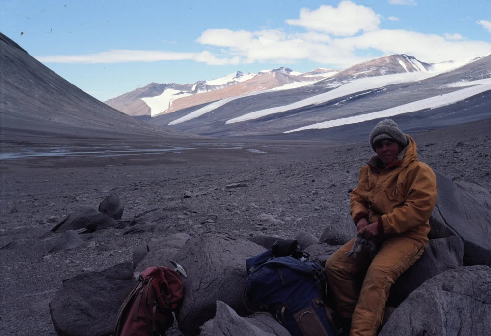 Annette George en route from Vanda to Meserve Glacier | Record | DigitalNZ