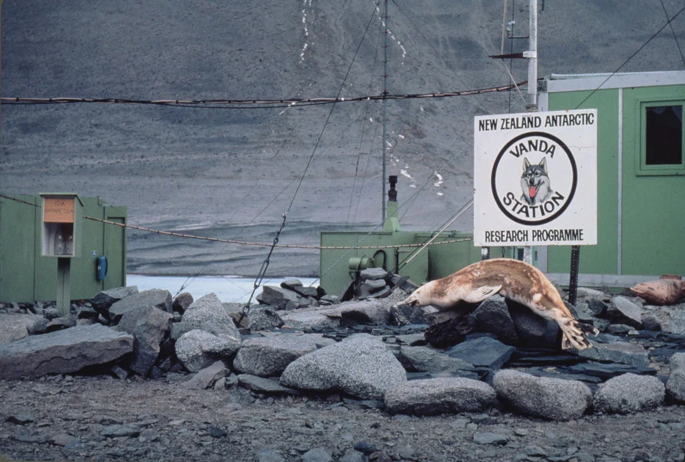 Vanda Station sign | Record | DigitalNZ
