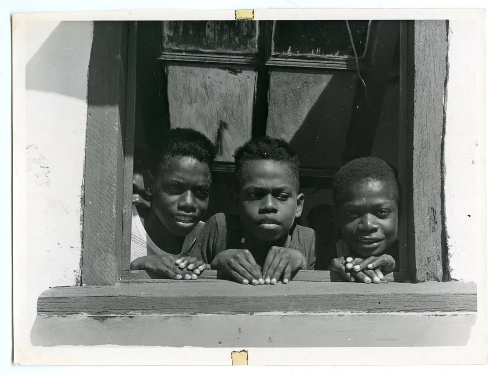 Three children | Record | DigitalNZ