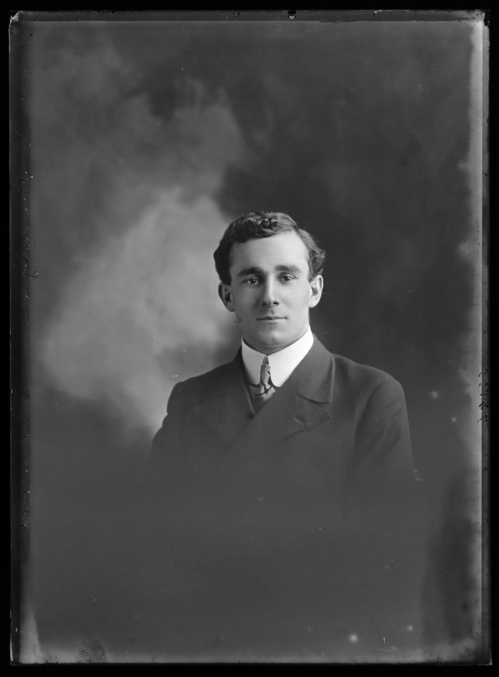 Mr M R Grainger | Record | DigitalNZ