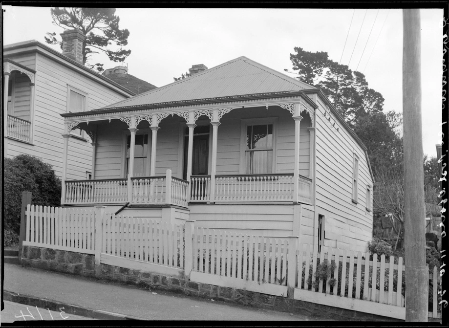 House on corner of Church and Tudor Streets, Devonport 1936 | Record | DigitalNZ