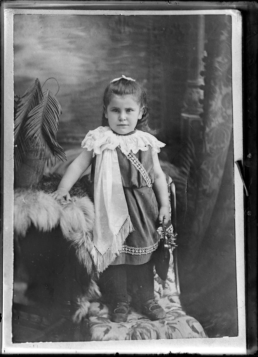 Miss Kelly | Record | DigitalNZ