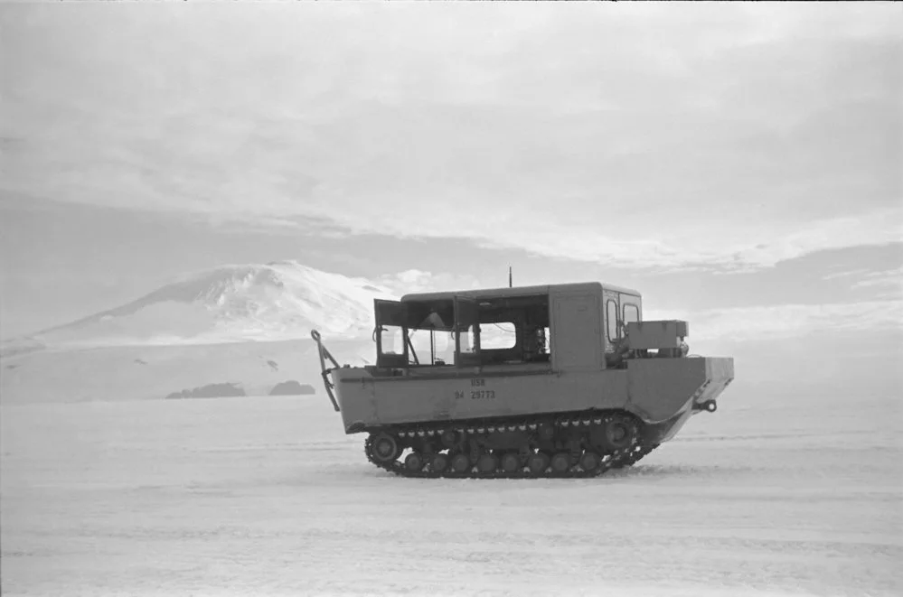 Weasel given to Expedition by Americans | Record | DigitalNZ