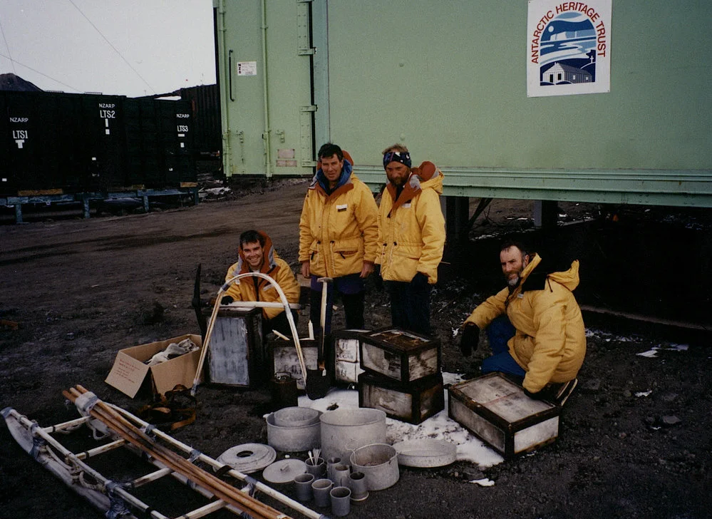 L-R Lawrence Smith| John Charles| Roger Fyfe| and Neville Ritchie| K282 ...