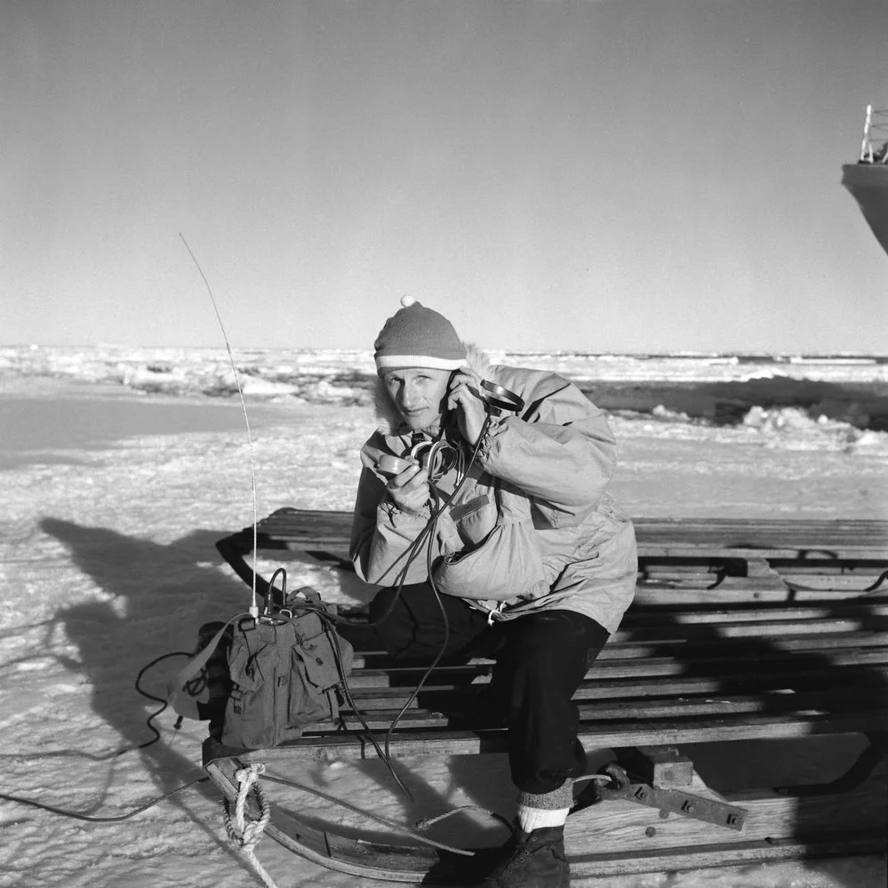 Peter Mulgrew with field radio | Record | DigitalNZ