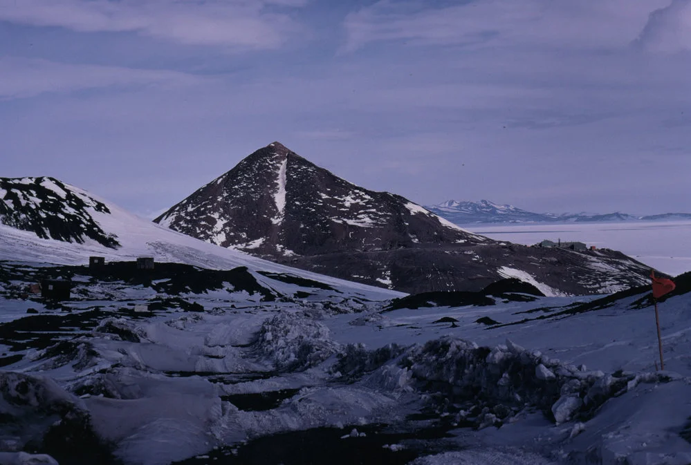Observation Hill from the road to Arrival Heights | Record | DigitalNZ
