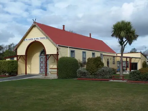 Te Hapa O Niu Tireni | Record | DigitalNZ