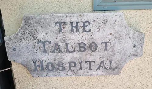 Talbot Hospital plaque | Record | DigitalNZ