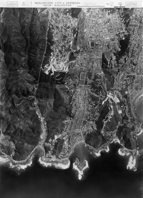 Wellington City and Environs Aerial Mosaic 1962, South Wellington ...