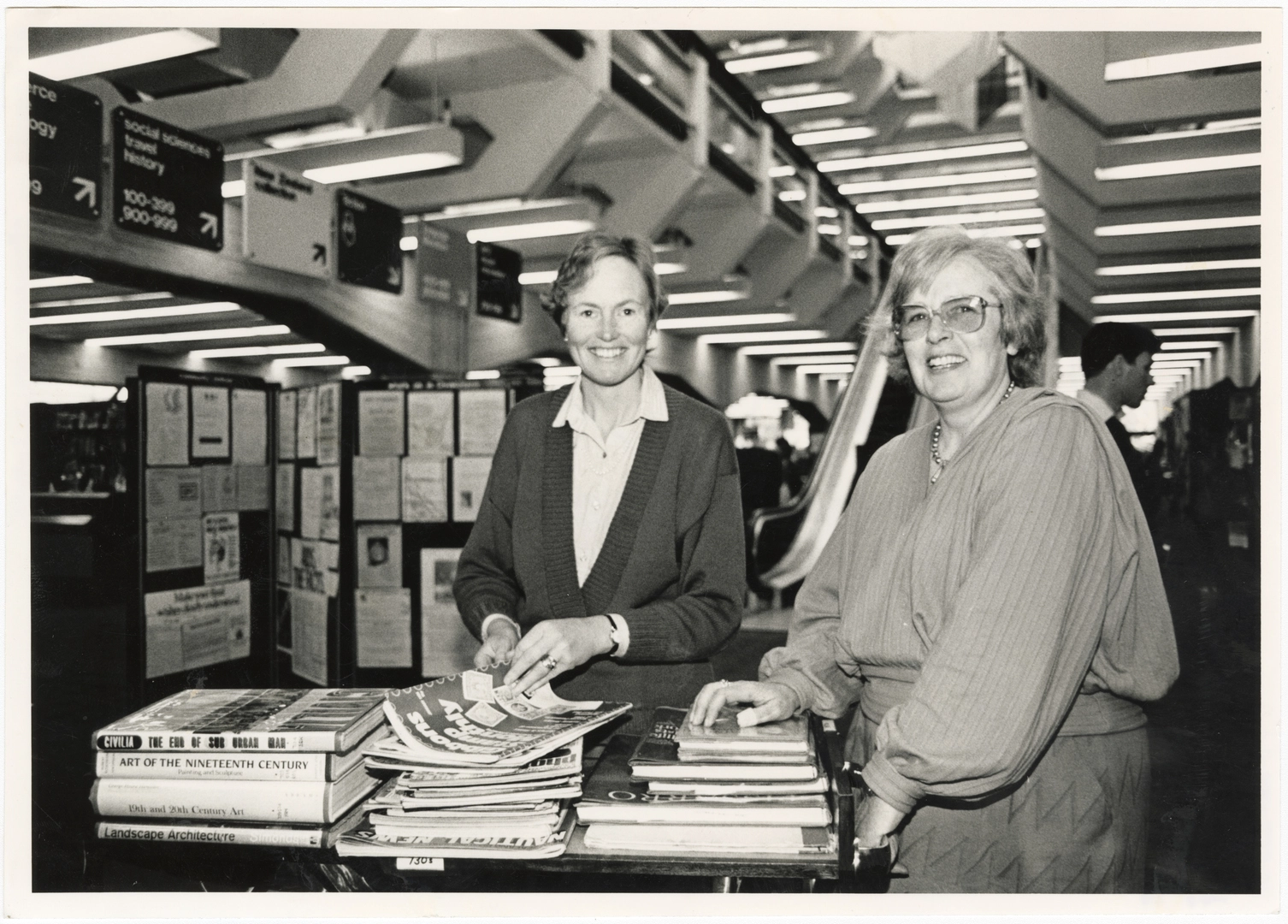 Suzanne Sutherland and Dorothea Brown | Record | DigitalNZ