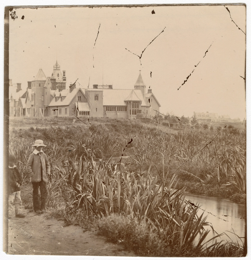 Government Buildings and Avon River | Record | DigitalNZ