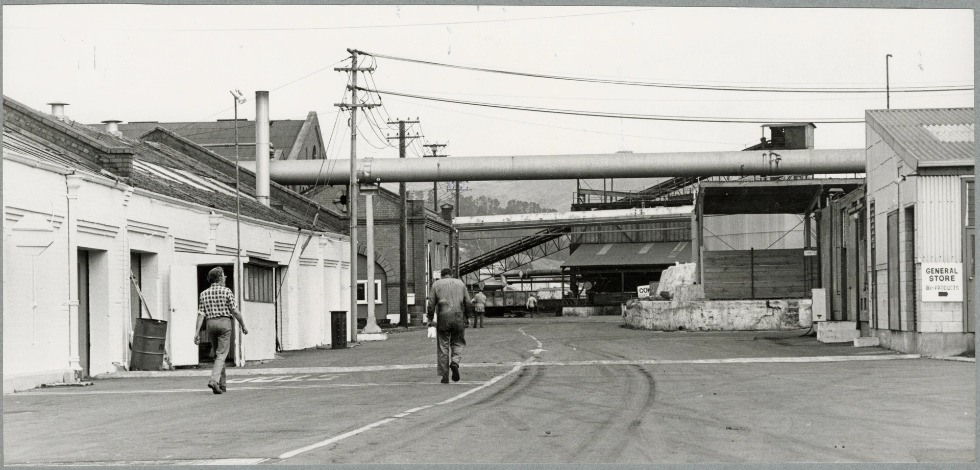 Overhead outlet pipe at gas works | Record | DigitalNZ