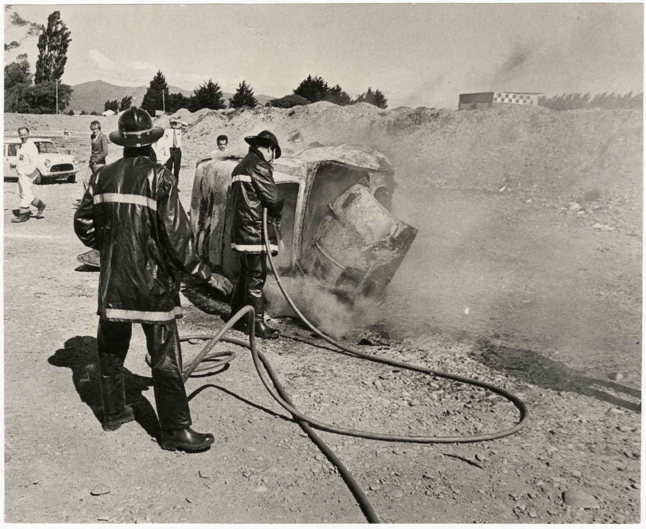 Fire extinguisher demonstration | Record | DigitalNZ