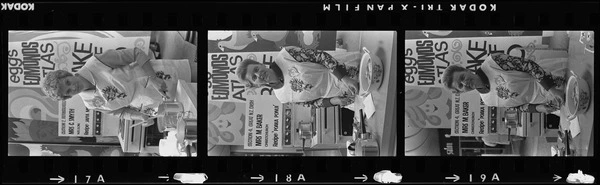 Entrants in baking competition | Record | DigitalNZ