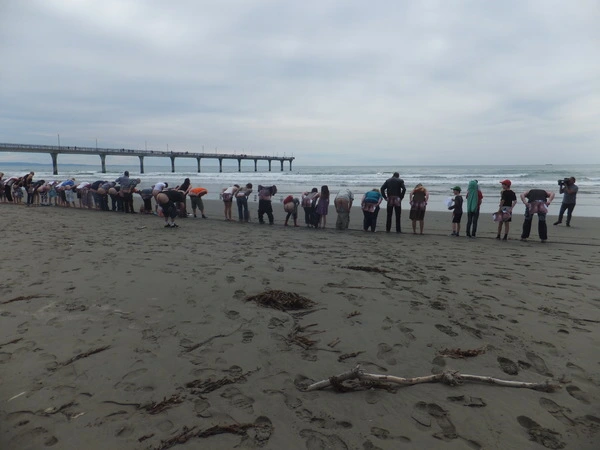 Bare Your Bum EQ protesters mooning | Record | DigitalNZ