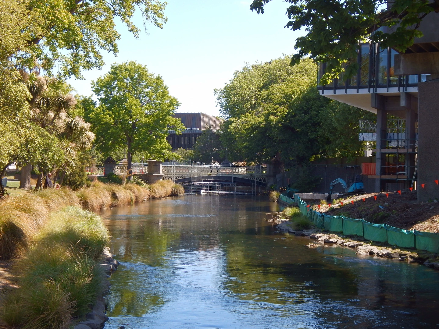 Victoria Street bridge and town hall | Record | DigitalNZ