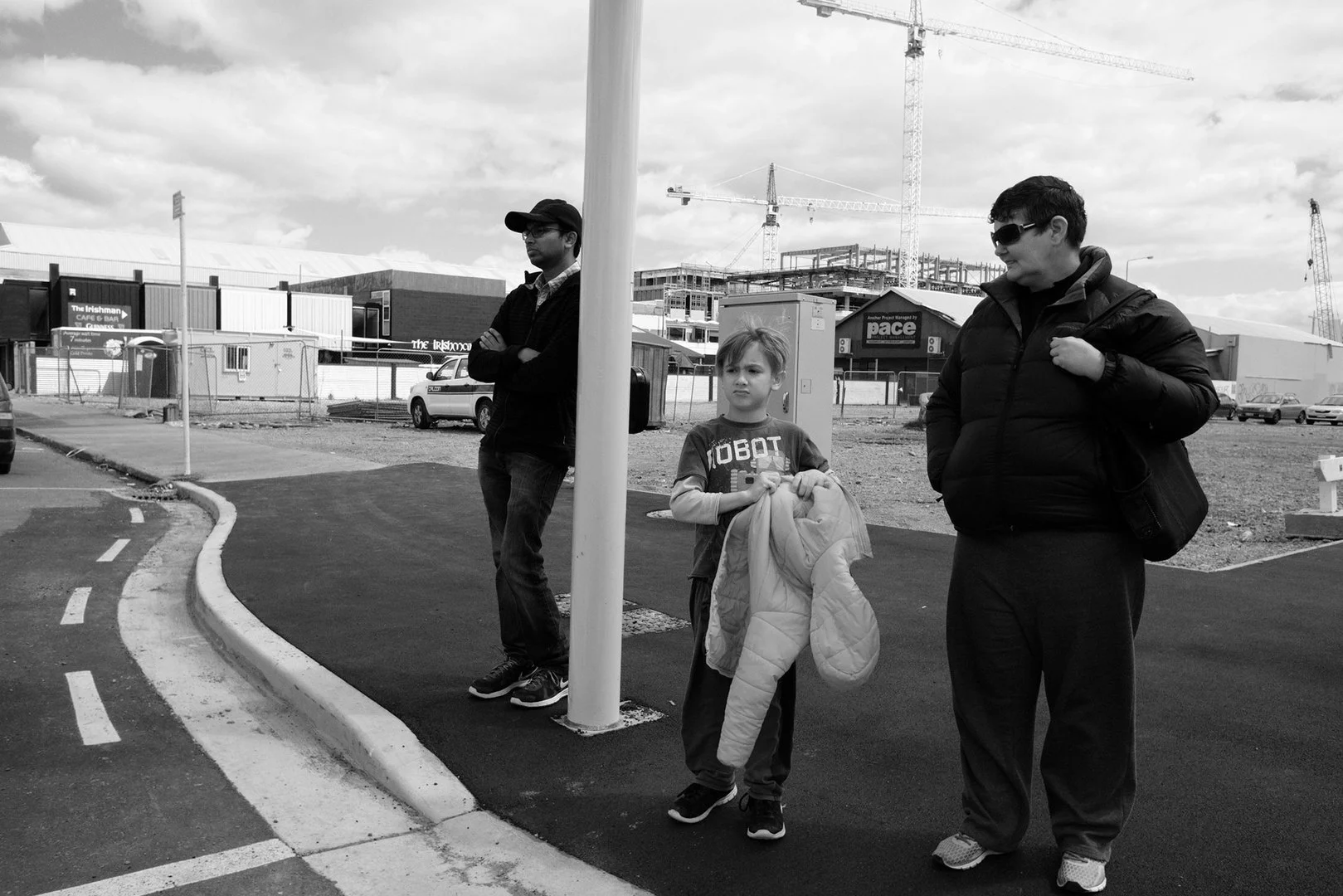 Waiting for the signal to cross | Record | DigitalNZ