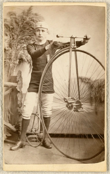 Alfred Ernest Preece holding a penny-farthing | Record | DigitalNZ