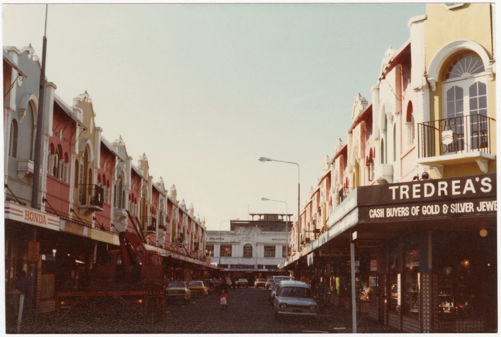 New Regent Street and Shillito's Building | Record | DigitalNZ