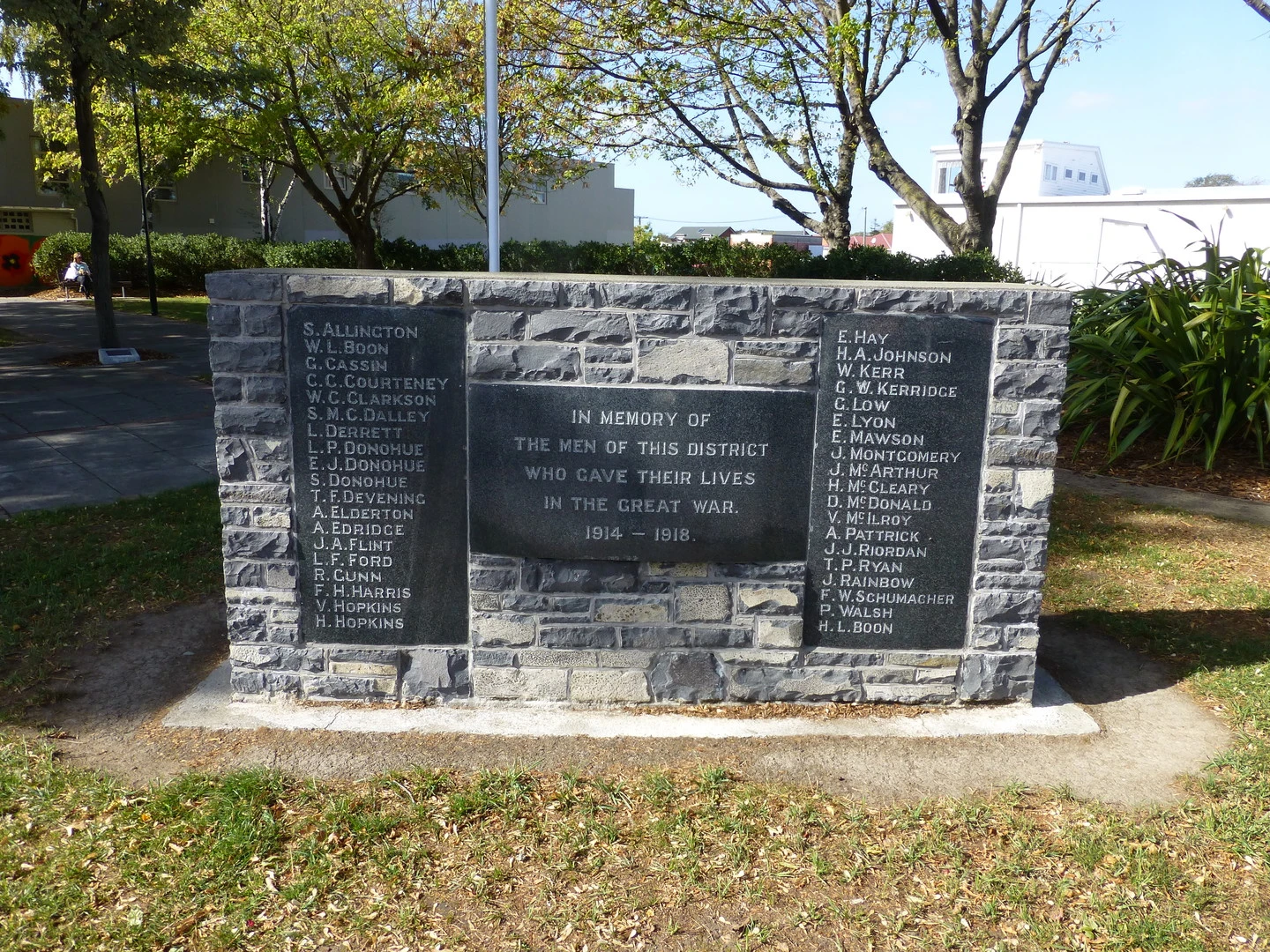 Papanui War Memorial | Record | DigitalNZ