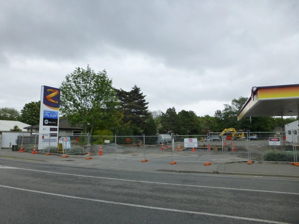 Z Petrol Station Refurbishment, Colombo Street | Record | DigitalNZ