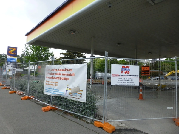 Z Petrol Station Refurbishment, Colombo Street | Record | DigitalNZ