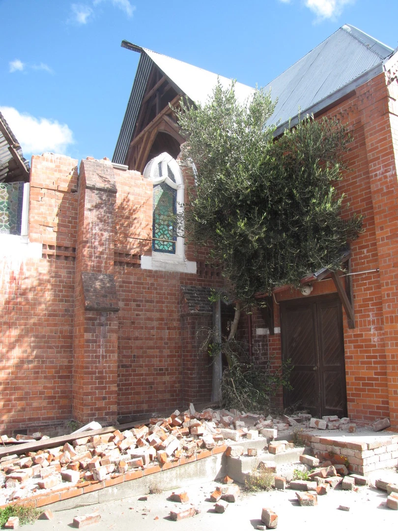 Section of collapsed church roof | Record | DigitalNZ