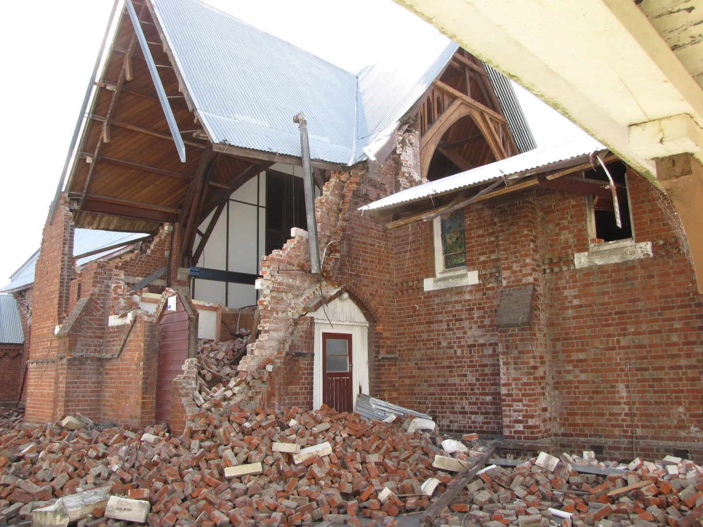 Church of the Good Shepherd collapsed wall | Record | DigitalNZ