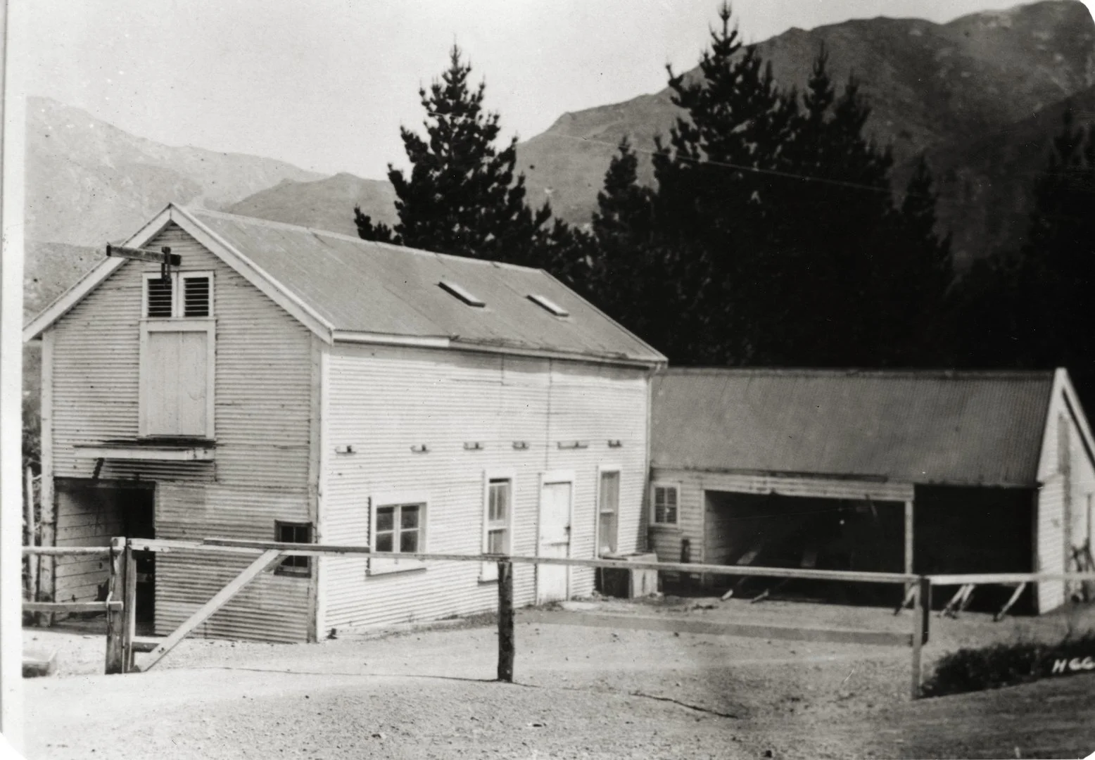 Hanmer Springs State Forest stables and barn | Record | DigitalNZ