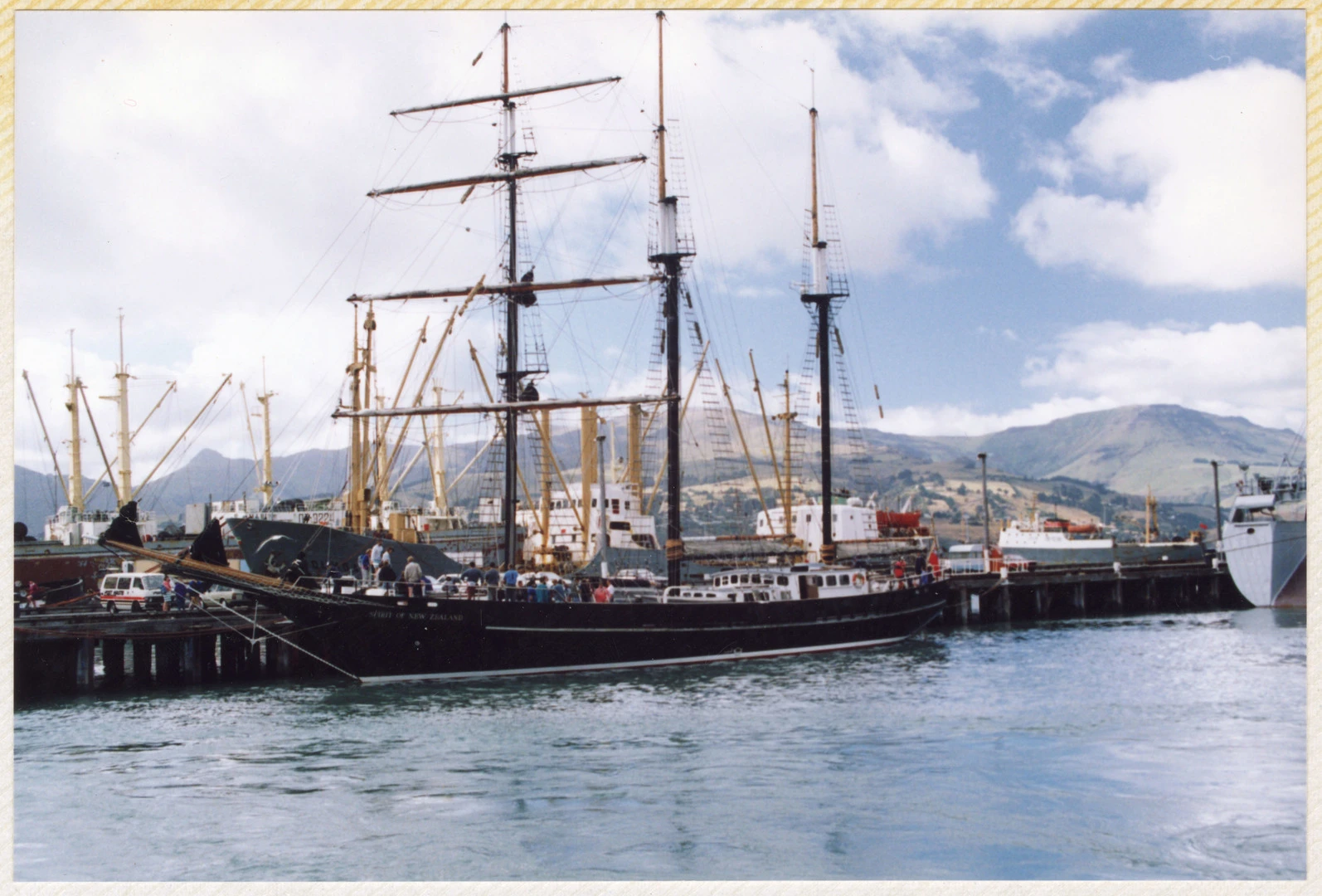 Sailing ship | Record | DigitalNZ