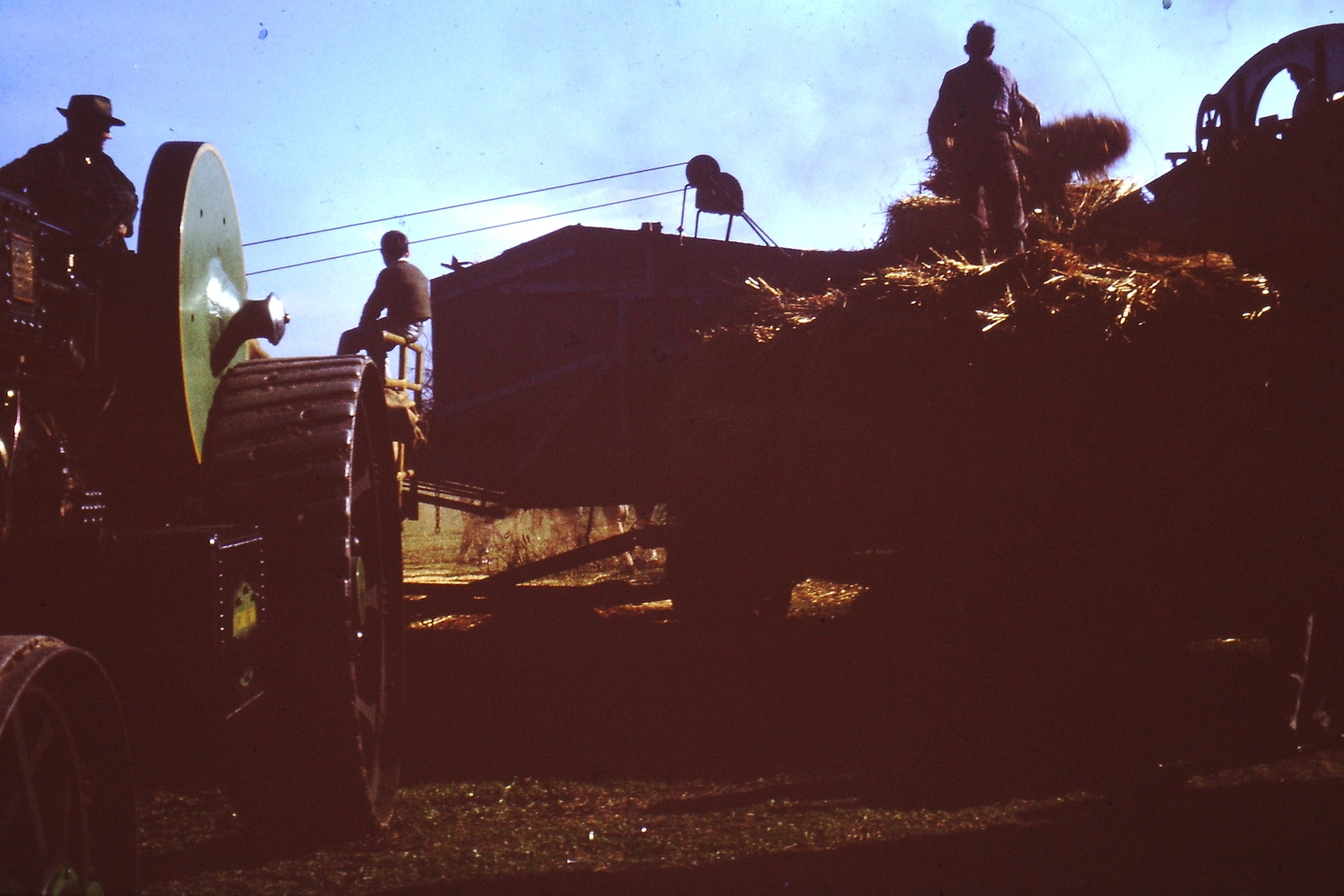 Threshing machine | Record | DigitalNZ