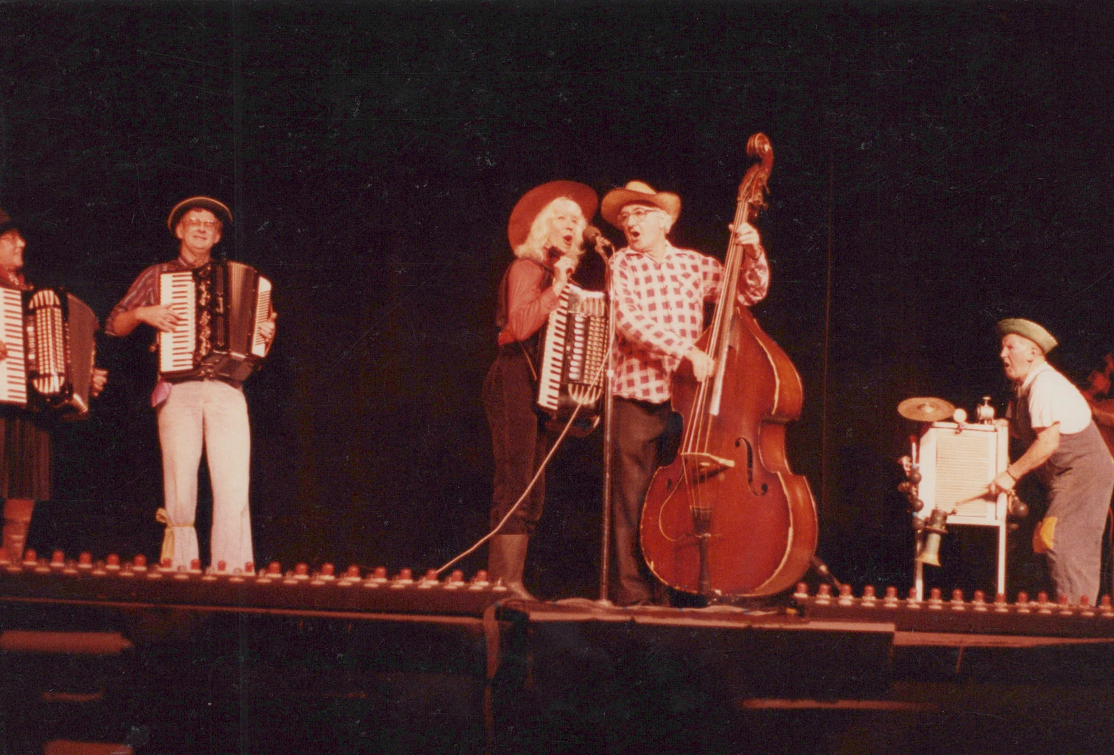 Judy Clancy and the Hill-billy Hotshots | Record | DigitalNZ