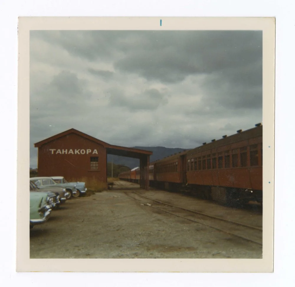 Tahakopa Goods Shed | Record | DigitalNZ