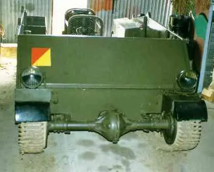 Carrier Loyd Personnel Carrier | Record | DigitalNZ