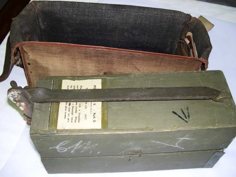 Periscope Trench Periscope No.9 Mark II | Record | DigitalNZ