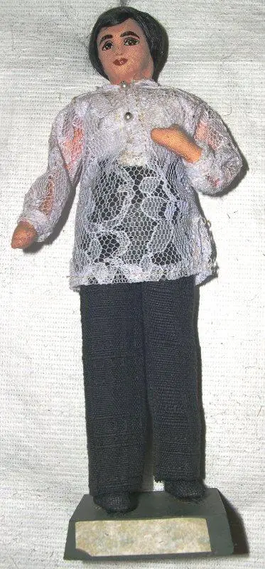 Doll - Manilian | Record | DigitalNZ