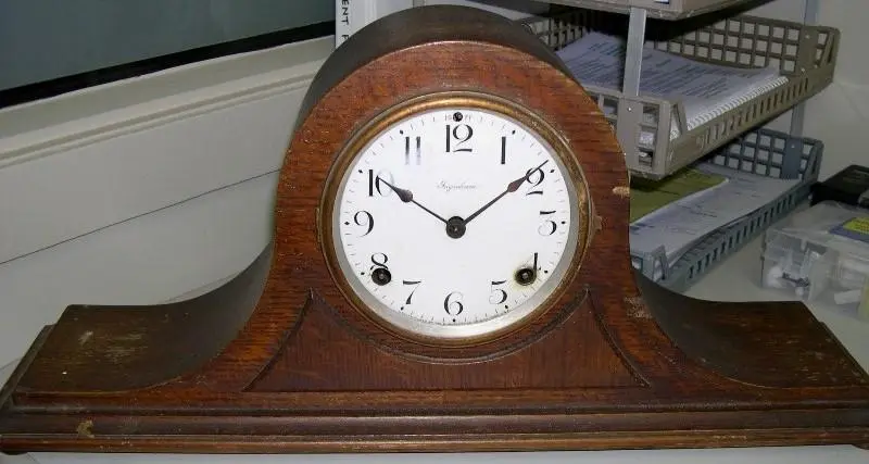 Mantel Clock | Record | DigitalNZ