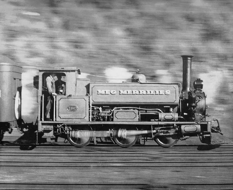 Locomotive F 180 Meg Merrilies | Record | DigitalNZ
