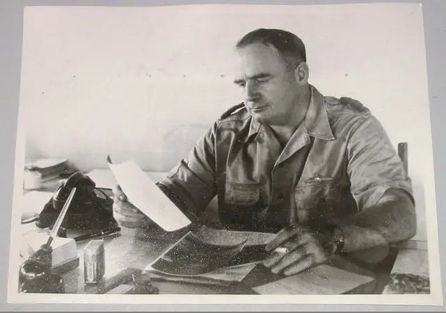 Geoff Roberts | Record | DigitalNZ