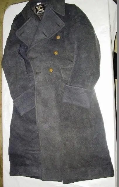Uniform Greatcoat | Record | DigitalNZ