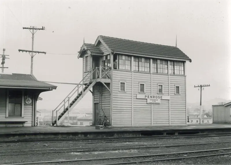 Signal box, Penrose station, 1959 | Record | DigitalNZ