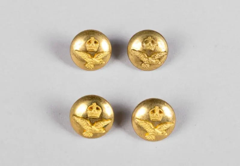 Uniform Buttons New Zealand Air Force | Record | DigitalNZ