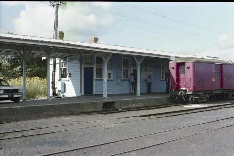 Photograph of Otiria railway station | Record | DigitalNZ