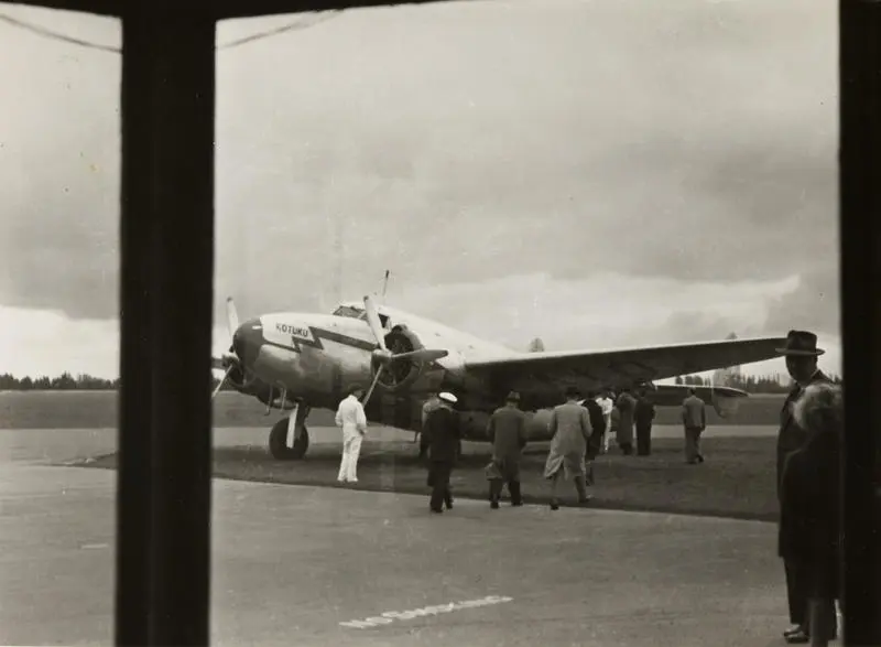 Union Airways NAC Lodestar | Record | DigitalNZ
