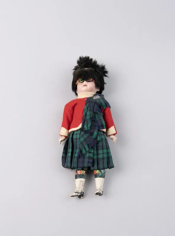 Doll Scotsman Doll | Record | DigitalNZ