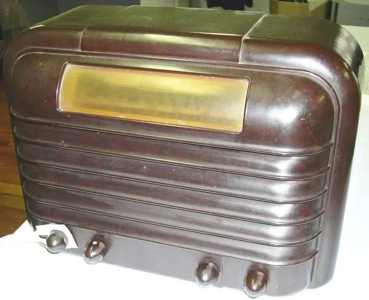 Radio - Ultimate | Record | DigitalNZ