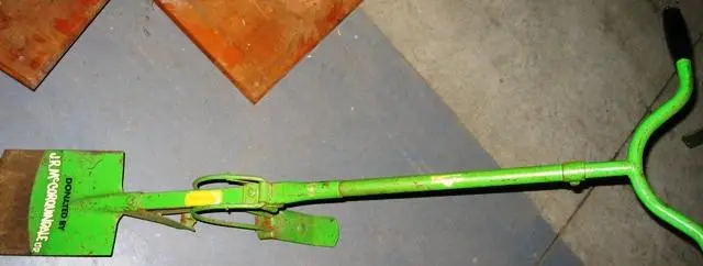 Mechanical Spade | Record | DigitalNZ