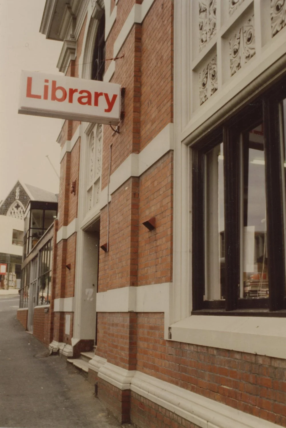 Outside the Library | Record | DigitalNZ