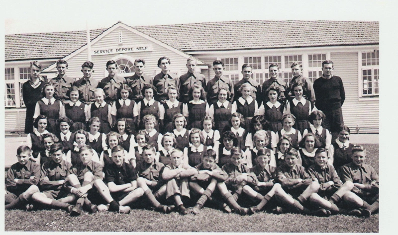 Howick District High School 1948 | Record | DigitalNZ